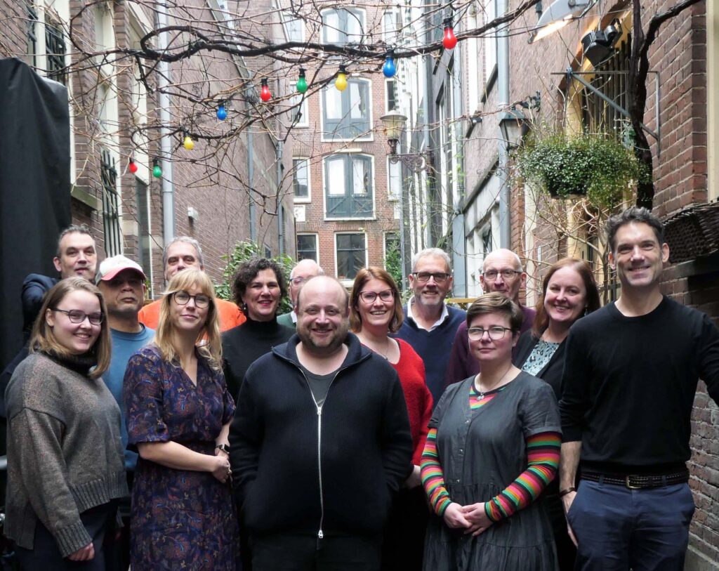 Over Van Ditmar - Van Ditmar